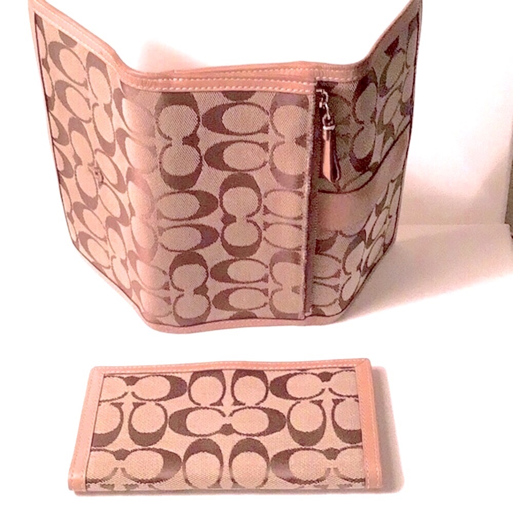 Coach Envelope Checkbook Wallet Classic Trifold - Gem